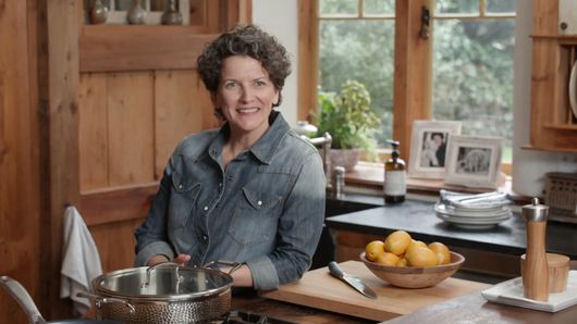 Interview with Meredith Laurence – QVC+ and HSN+